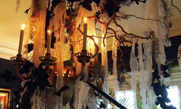 45 Unique Halloween Home Décor Ideas