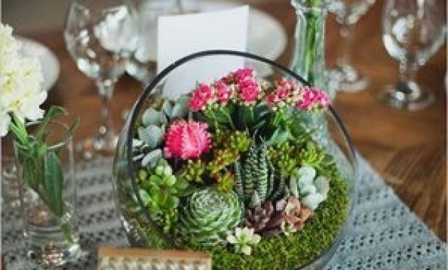 44 Wonderful Cactus Centerpieces Ideas