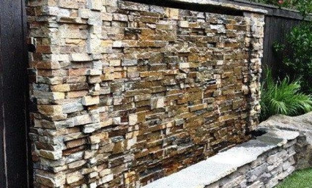 40 Stylish Outdoor Water Walls Ideas For Backyard