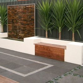 40 Stylish Outdoor Water Walls Ideas For Backyard