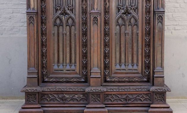 49 Pretty Gothic Revival Architecture Design Ideas For Home | ZYHOMY