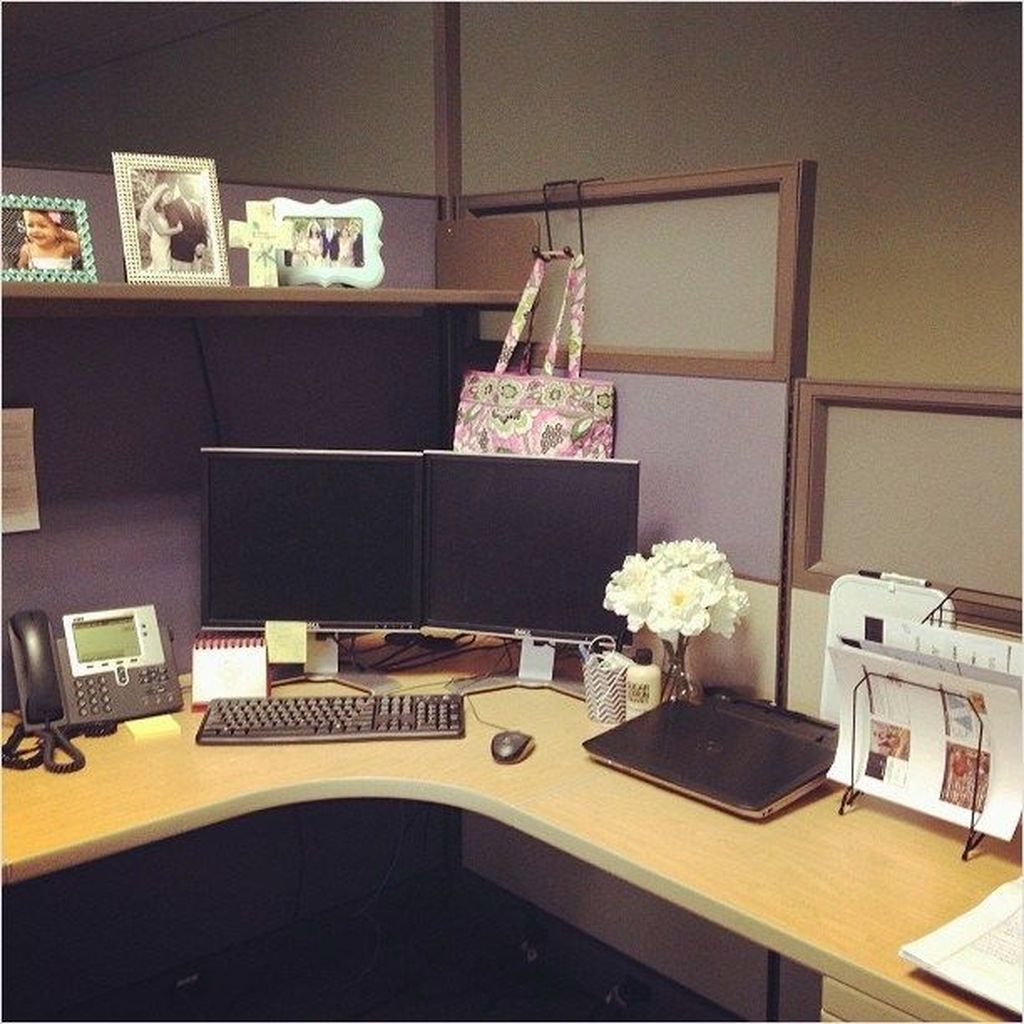 53 Creative Diy Cubicle Decor Ideas For Working Space 53 Creative Diy Cubicle Decor Ideas For Working Space