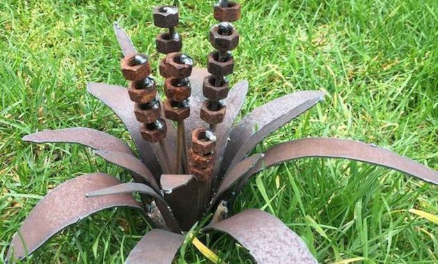 43 Inspiring Outdoor Metal Design Ideas For Garden Art You Must Try ...