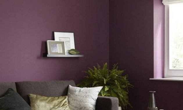 44 Modern Living Room Ideas With Purple Color Schemes | ZYHOMY
