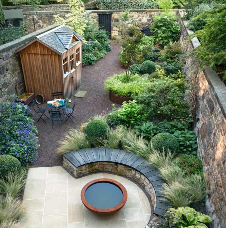 41 Modern Small Garden Design Ideas That Is Still Beautiful To See