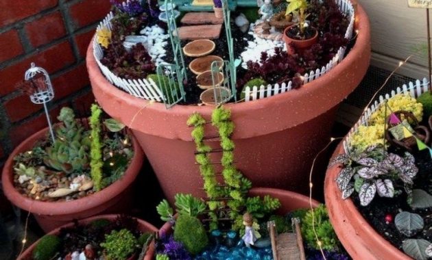 40 Pretty Fairy Garden Design Ideas To Try - ZYHOMY