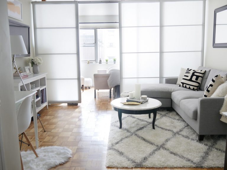 48 Splendid Studio Apartment Decorating Ideas That Looks Cool
